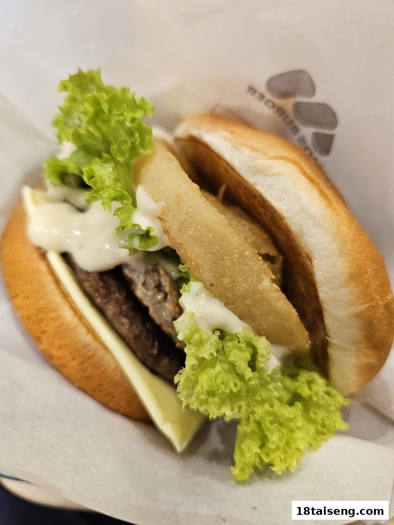 MOS Burger at 18 Tai Seng